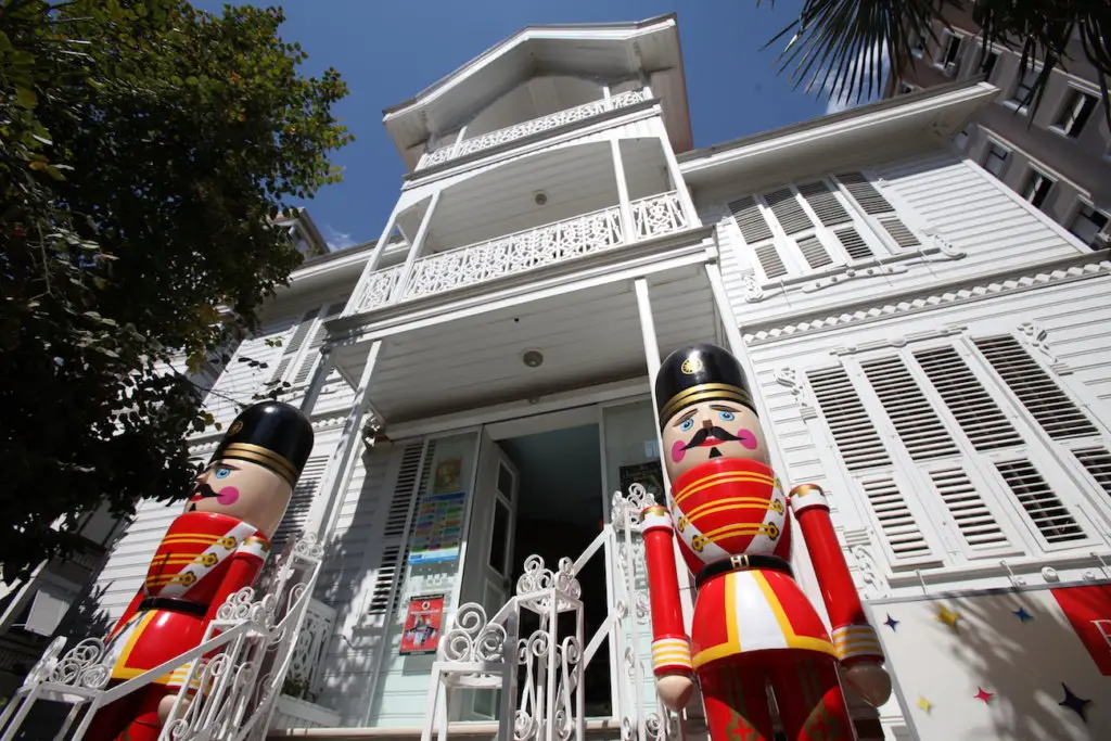 Istanbul Toy Museum - Get Tickets, Hours, Free Days - museuly